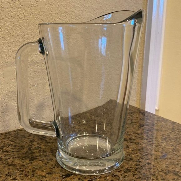 Source Unknown | Kitchen | Heavy Clear Glass Pitcher | Poshmark